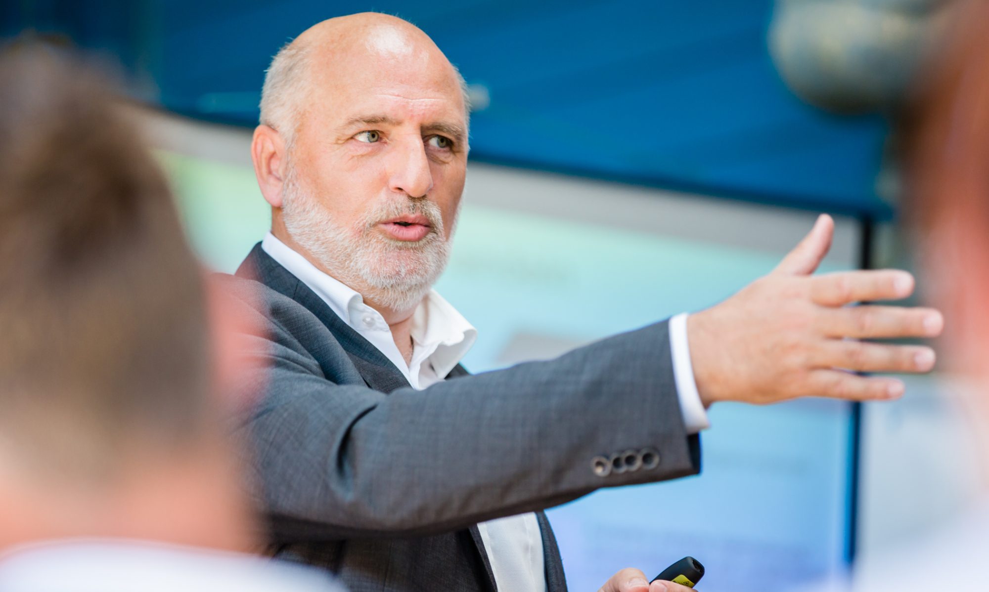 Autonomie – Dr. Robert Freund