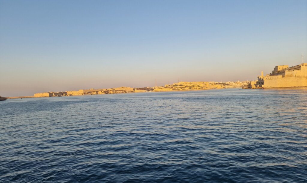 Waterfall-Agile: Unterschiedliches Erarbeiten von Features | Dr. Robert ...